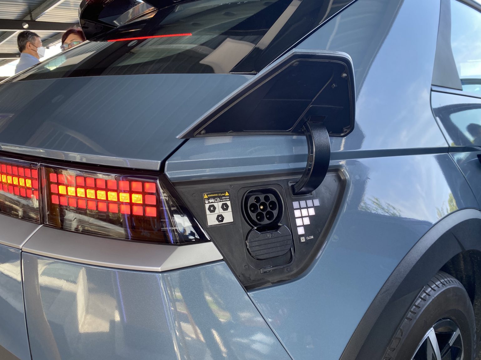 Gentari推出东南亚首个350kW直流充电桩 - SoyaCincau