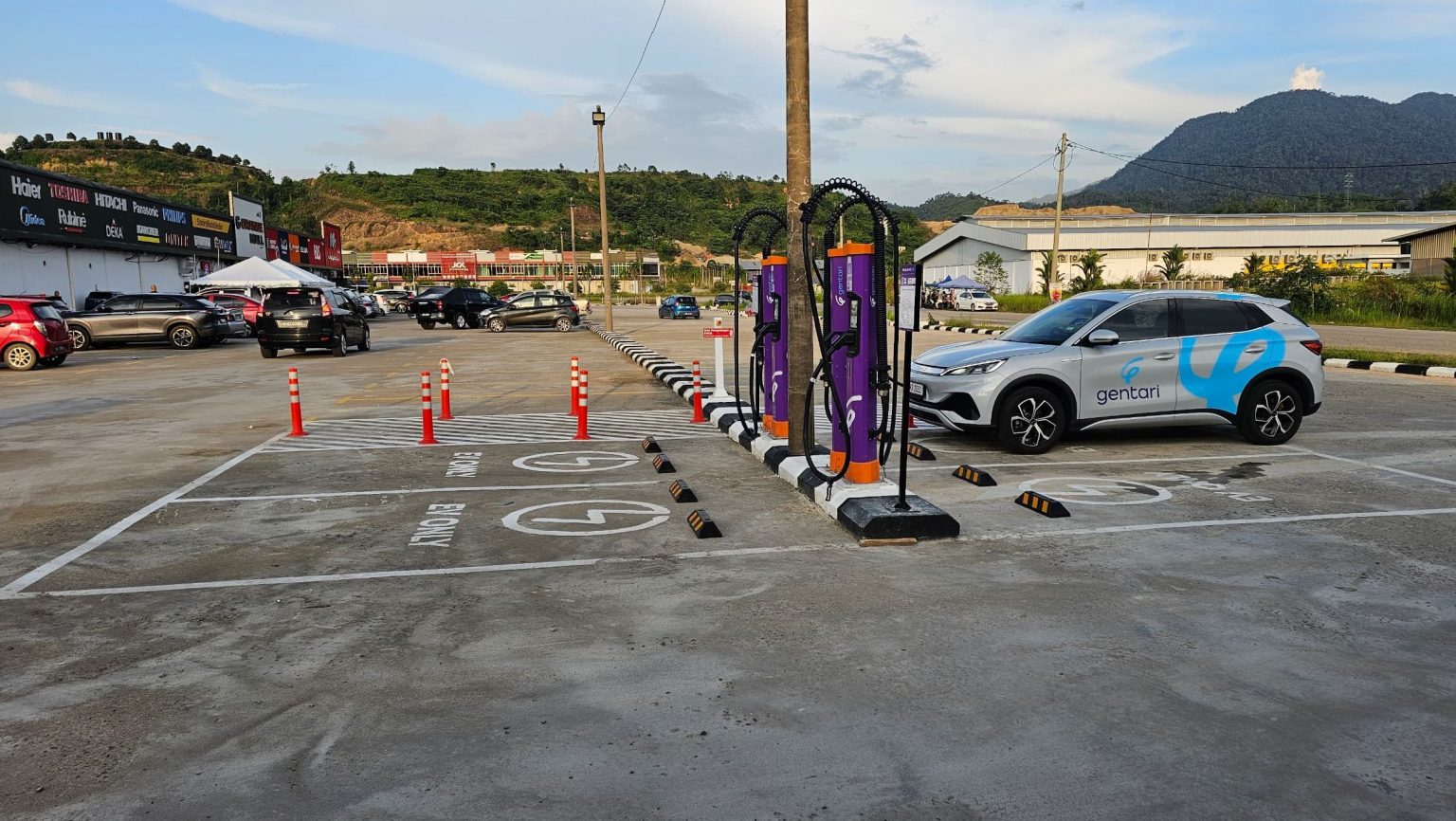 Gentari在话望生部署吉兰丹最大的直流充电中心